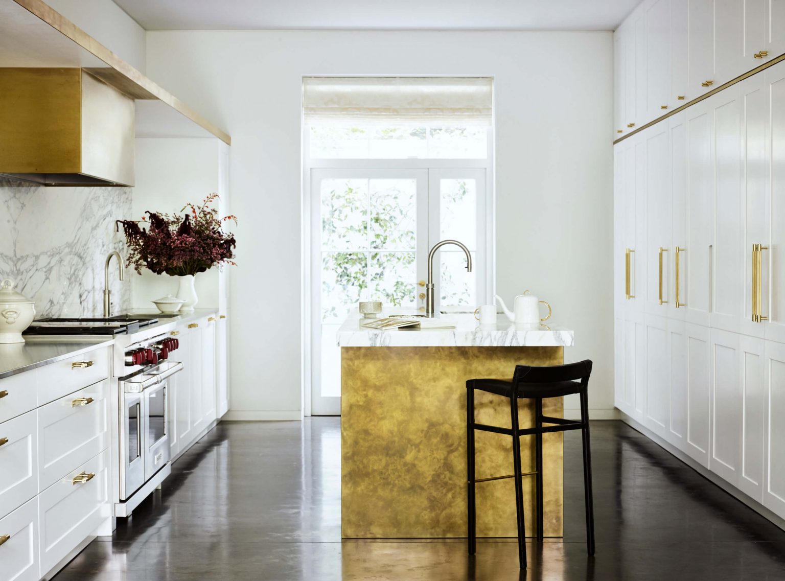 Bespoke kitchen layout ideas