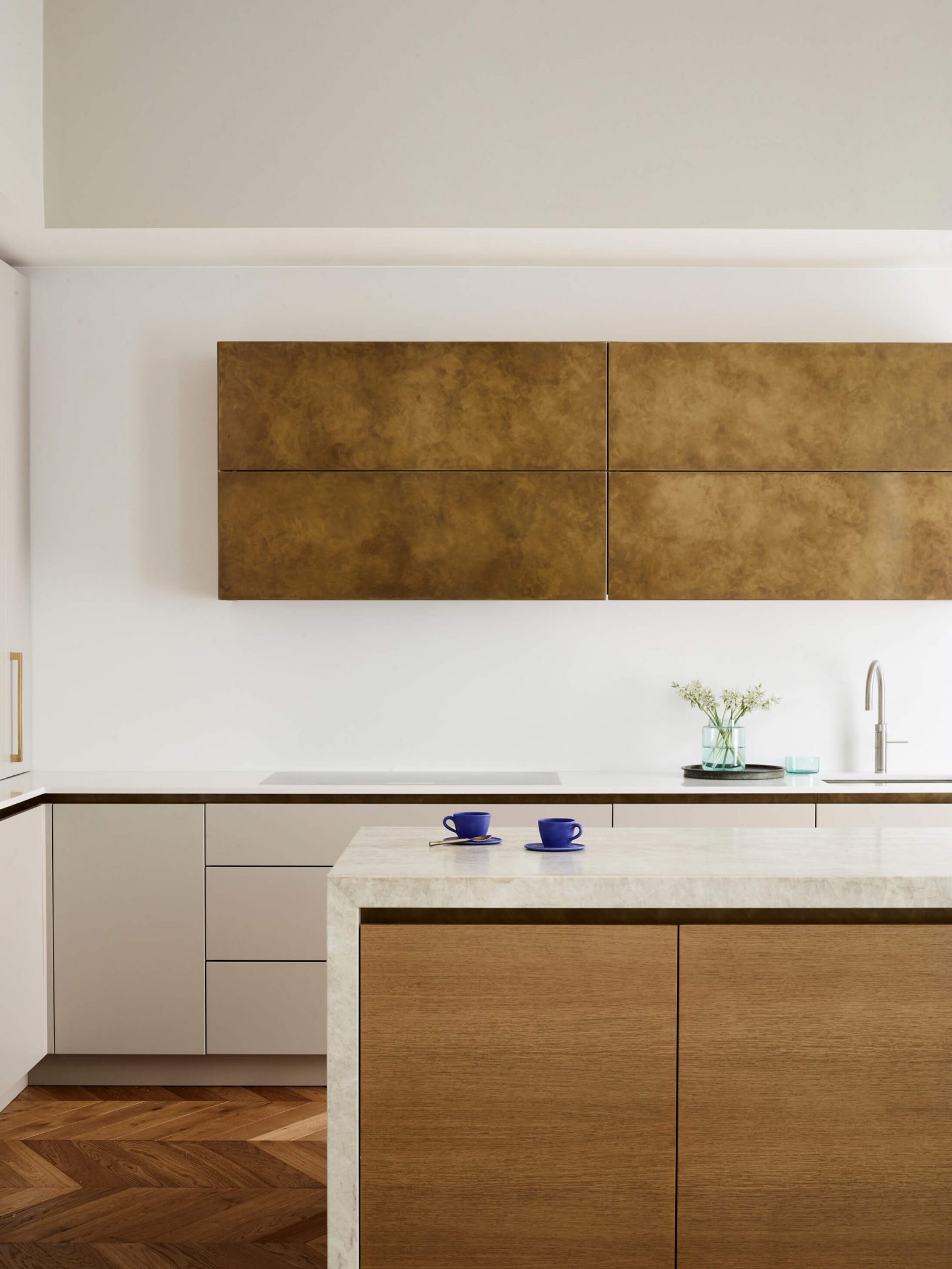 How to choose the best surfaces and textures for your bespoke kitchen
