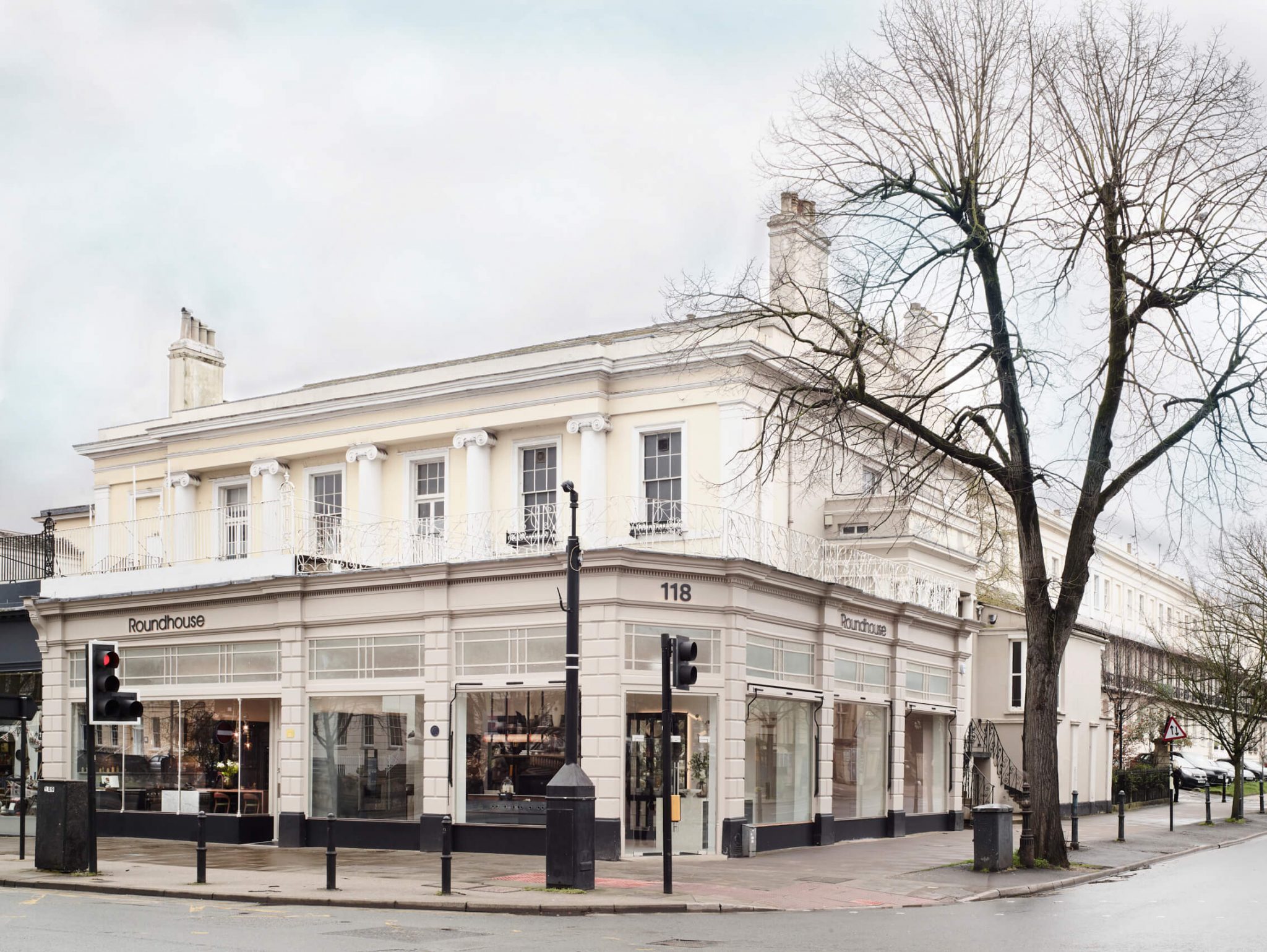 New Cheltenham showroom opens