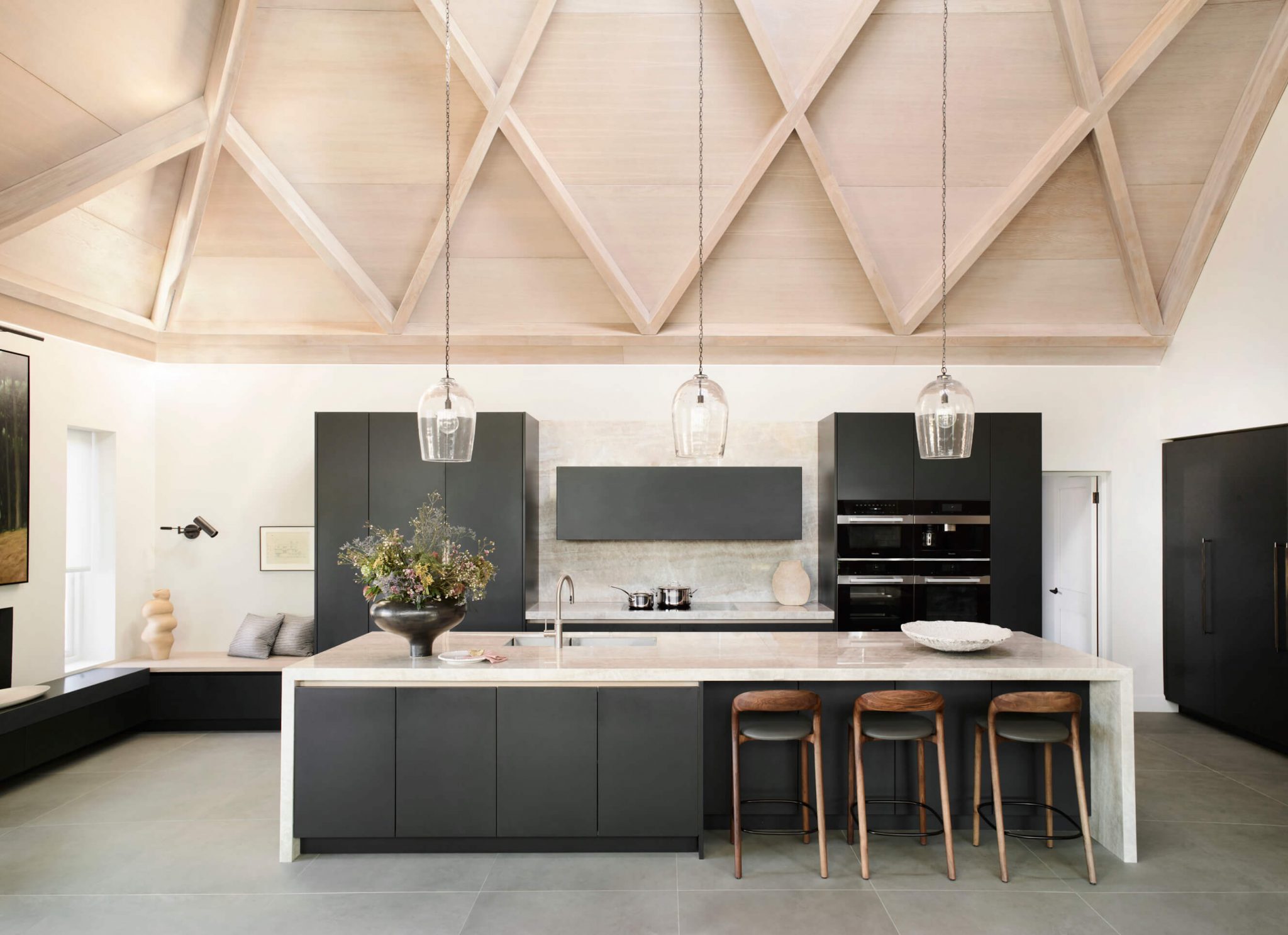 Chef’s kitchen – how to design a kitchen for serious home cooks