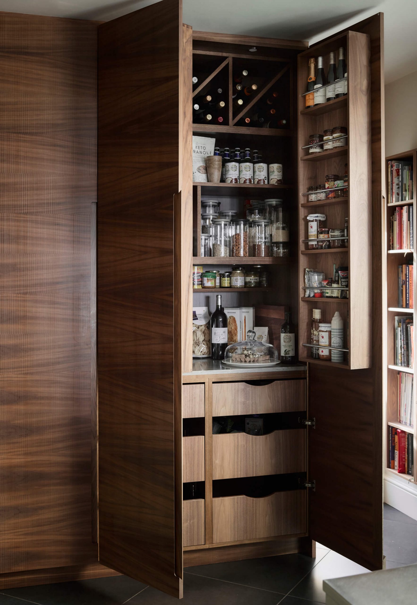 Chef’s kitchen – how to design a kitchen for serious home cooks