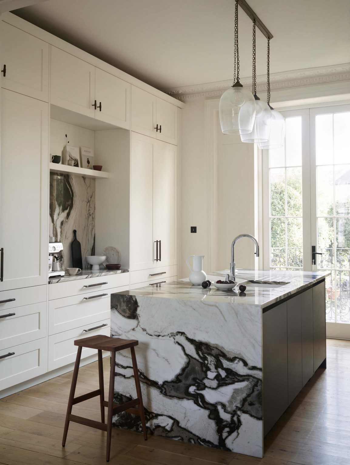 How to achieve the ultimate white kitchen