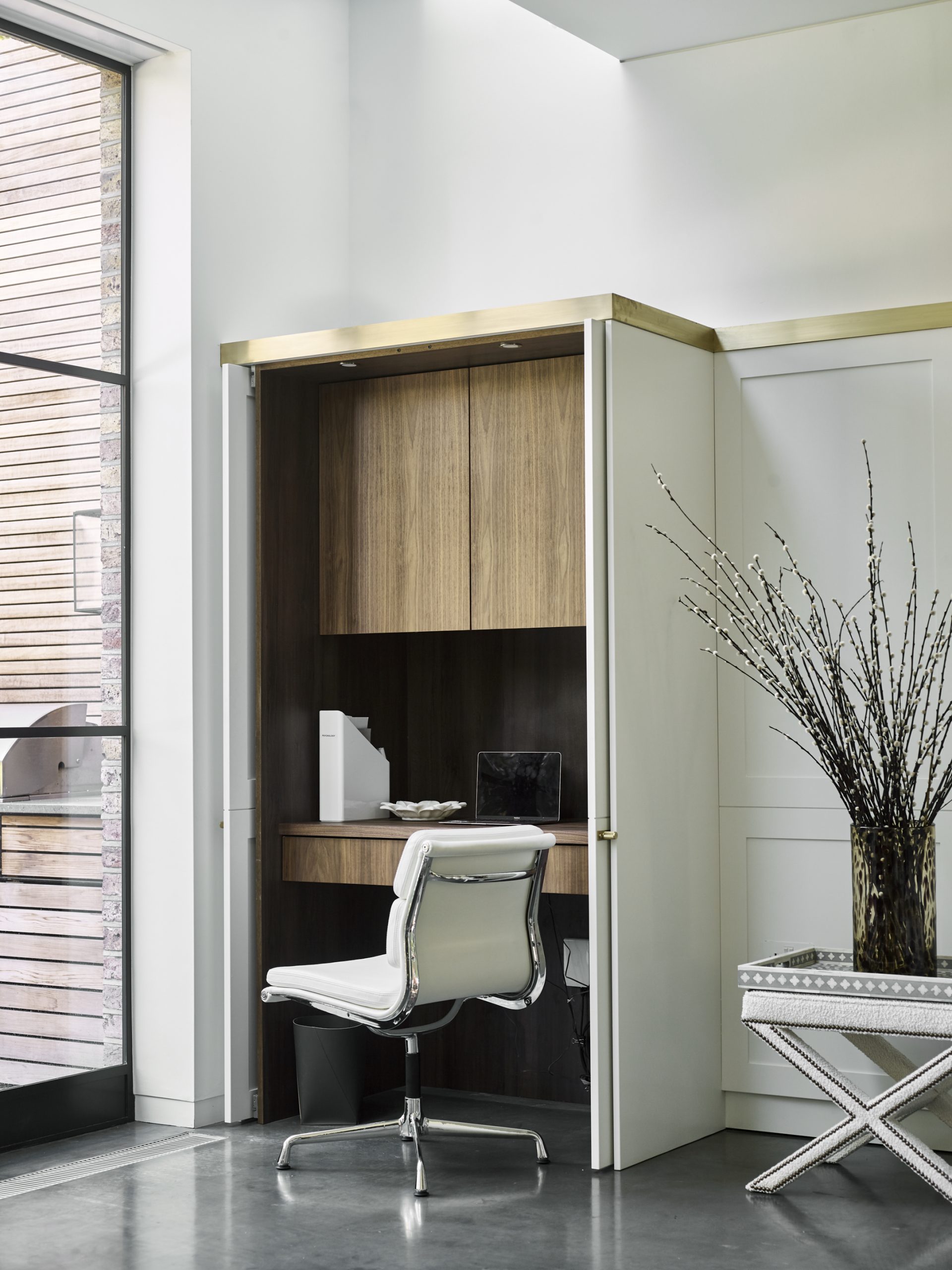 Office politics: How to set up an office in your kitchen