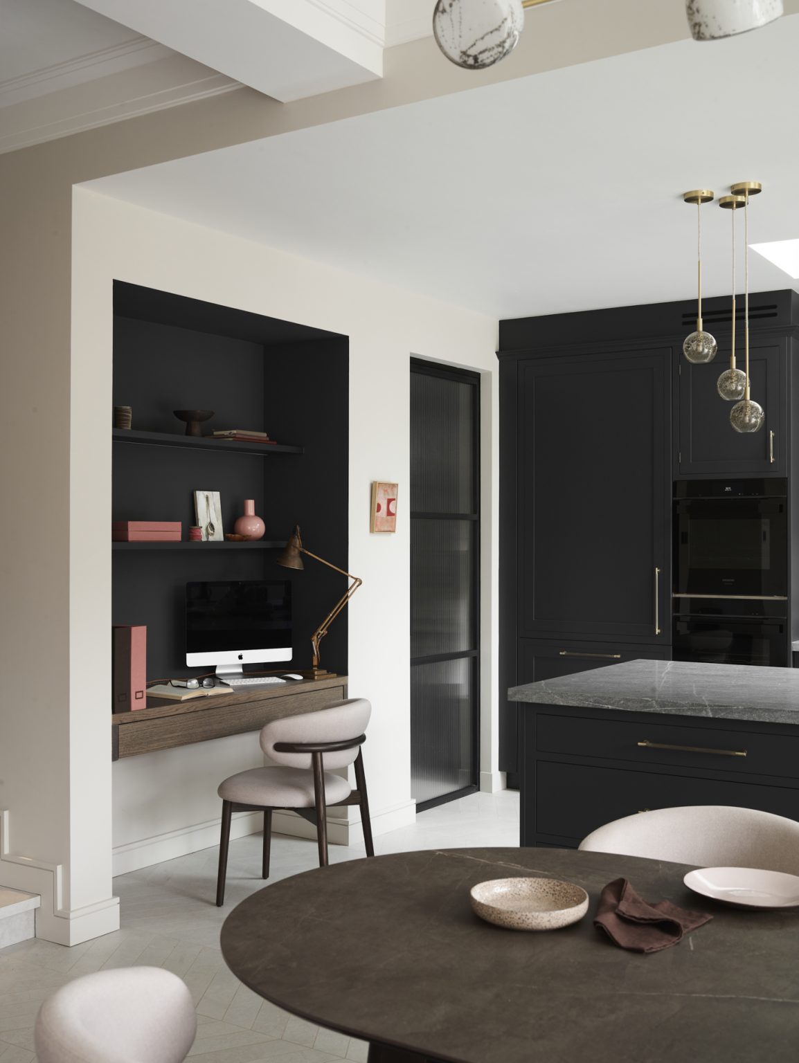 Office politics: How to set up an office in your kitchen